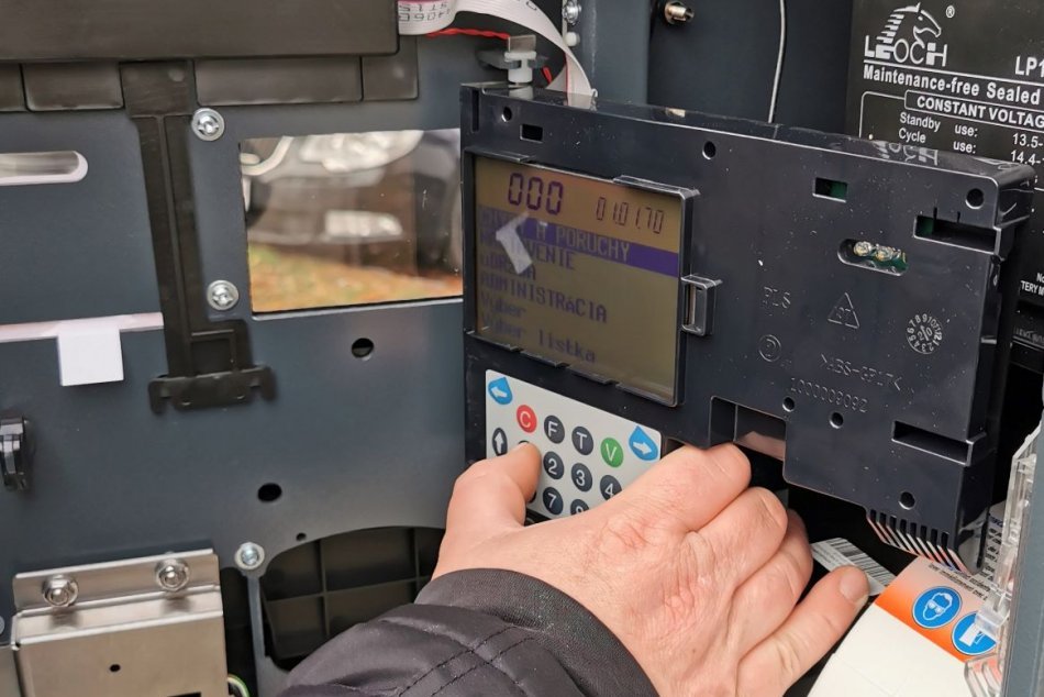 V Prešove úradovali zlodeji: Vykradli 2 parkovacie automaty v meste ...