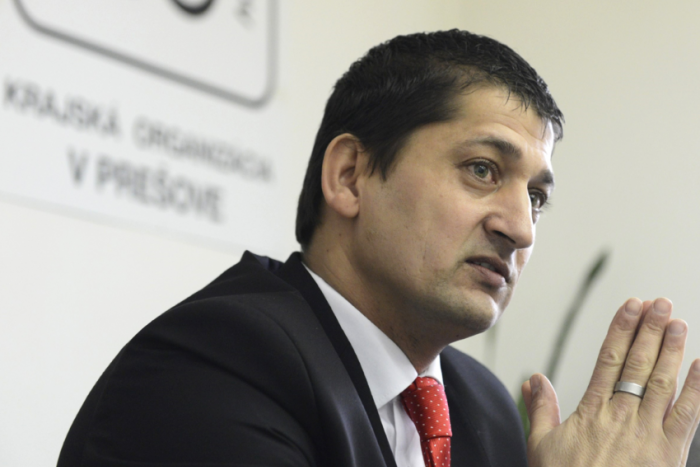 Zarobí viac ako primátor Bardejova: Starostovi Žehne zdvihli plat na ...